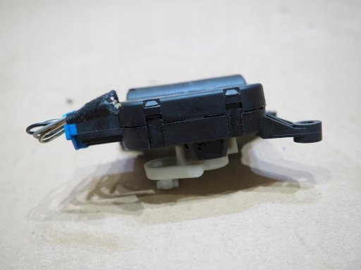 Купить VW PASSAT B6 ДВИГАТЕЛЬ НАГРЕВАТЕЛЯ 0132801363 из Польши б/у и ...